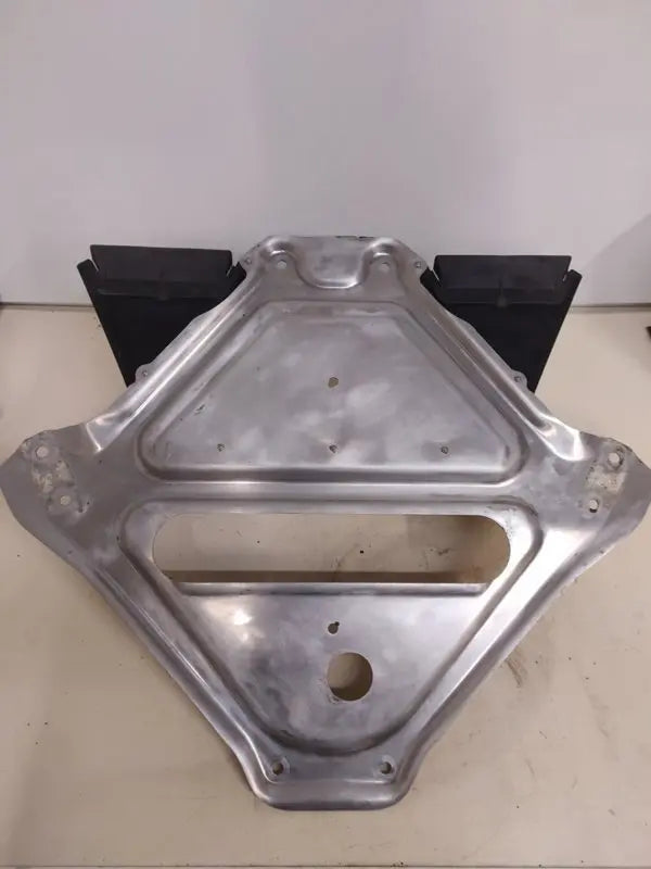 Porsche 987 rear axle support with air guide - 928-944parts