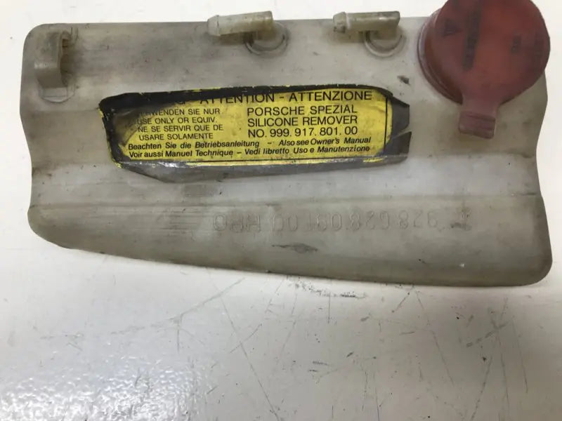 Porsche 928 windshield washer reservoir - 928-944parts